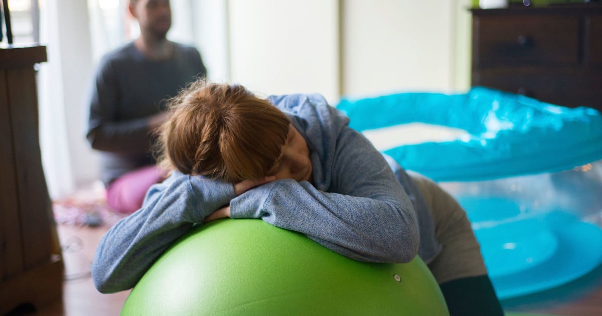 Hypnobirthing vs Lamaze: which should you teach as a birth instructor?